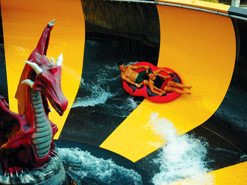 Dragon's Den Water Slide in Long Island, NY | Splish Splash